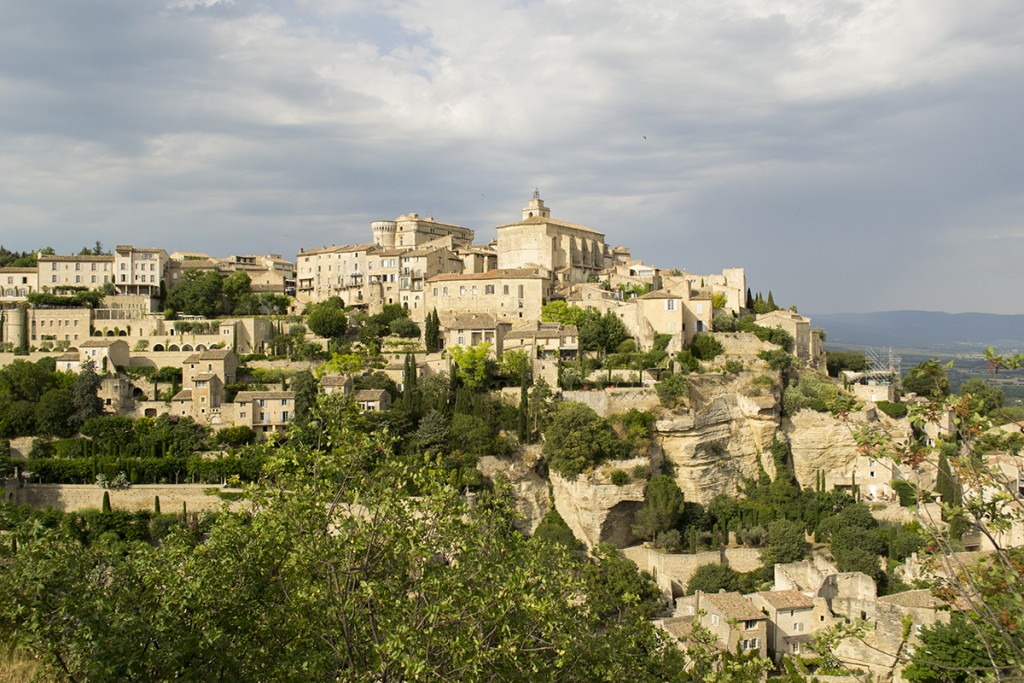 Passeio imperdível de um dia na Provence: Roussillon, Gordes e a Abadia ...